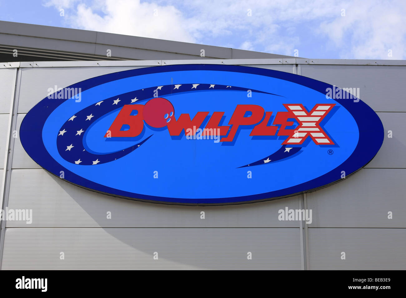 10 pin bowling hi-res stock photography and images - Alamy