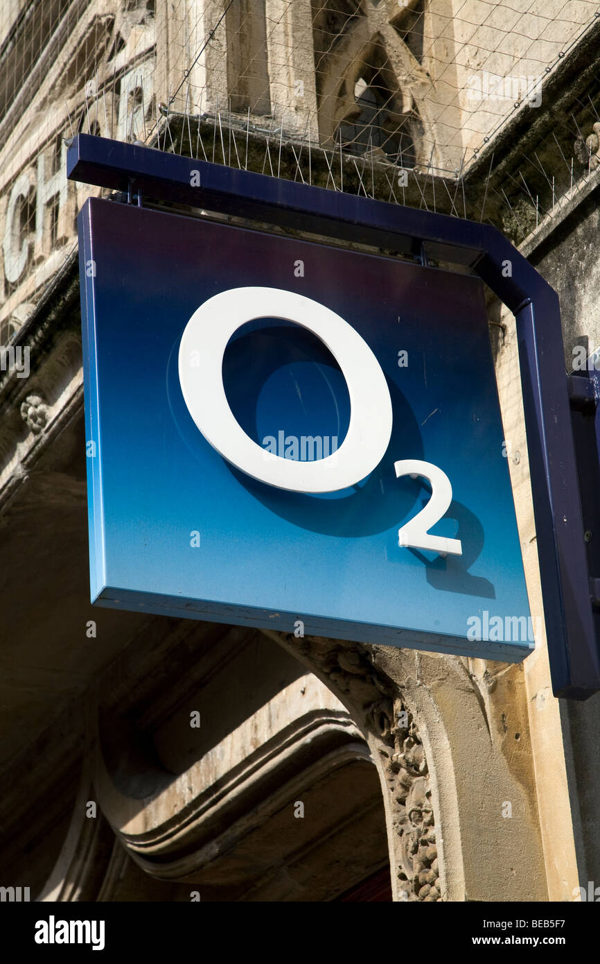 O2 sign, Ipswich, England Stock Photo - Alamy