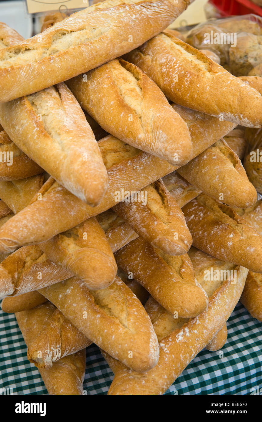 Food stall at festivals hi-res stock photography and images - Alamy