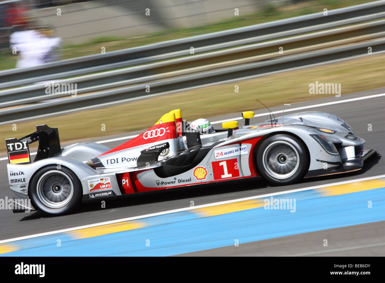 Audi r15 tdi hi-res stock photography and images - Alamy