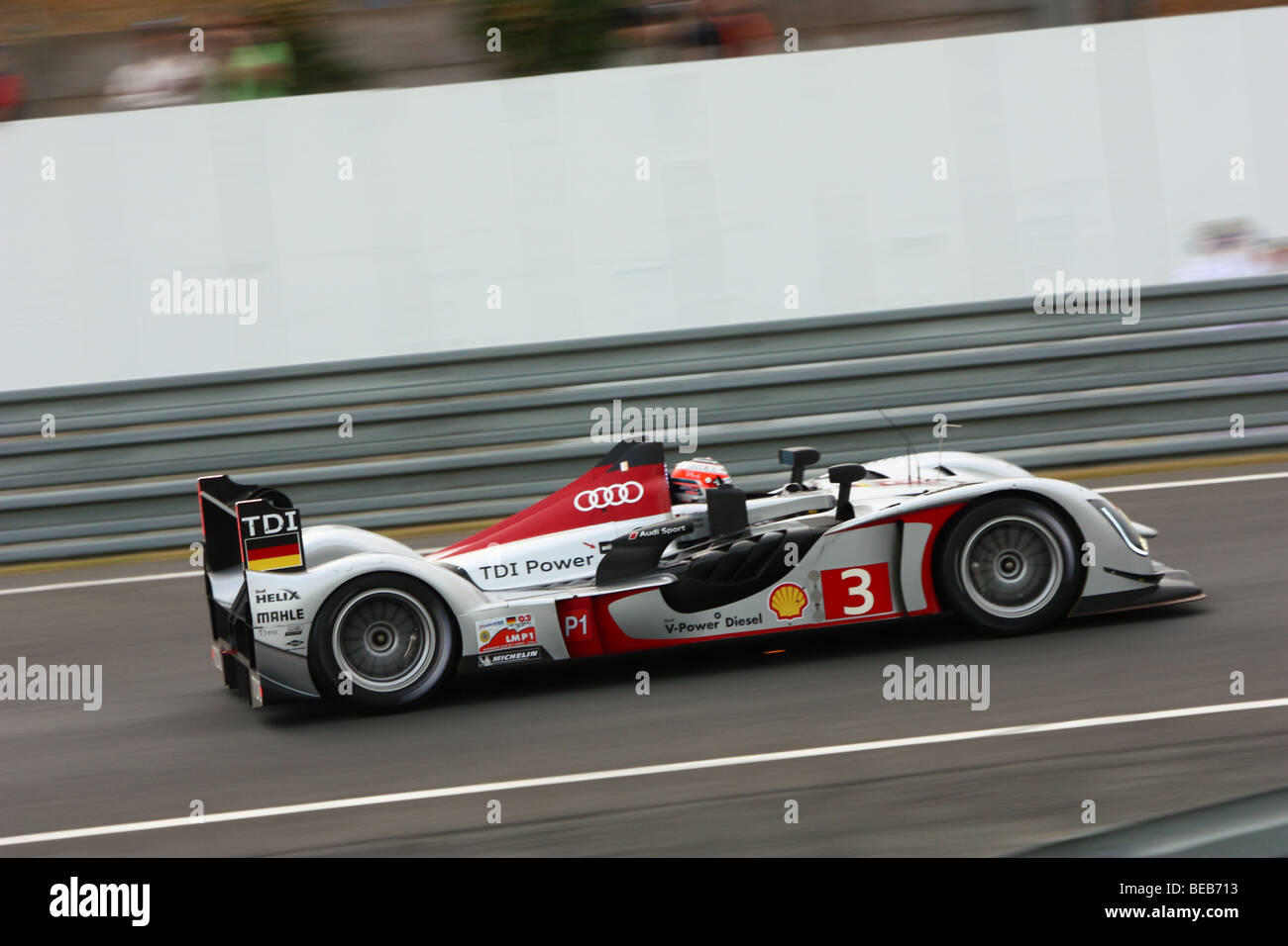 Audi r15 tdi hi-res stock photography and images - Alamy