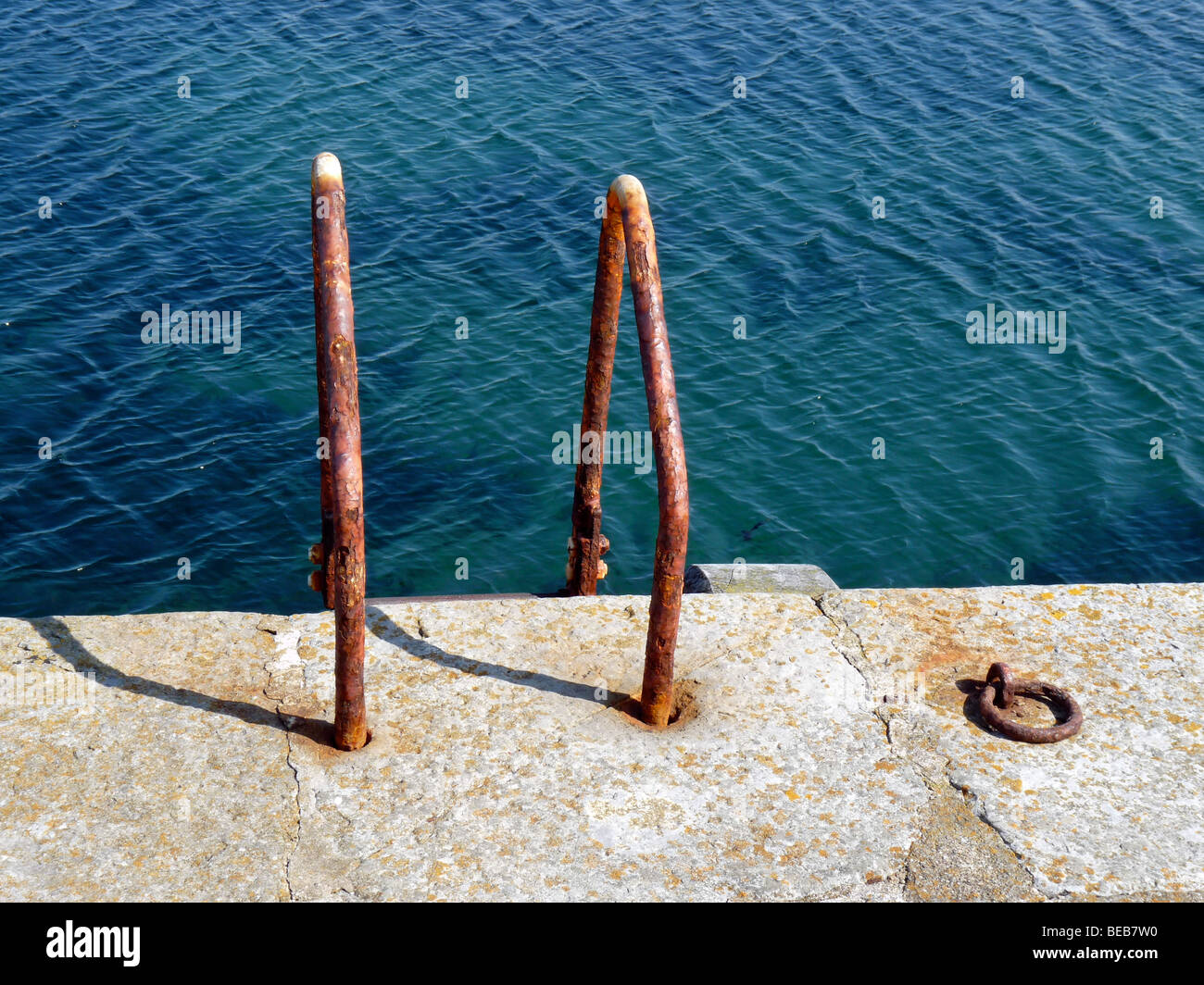 Safety handrails hi-res stock photography and images - Alamy