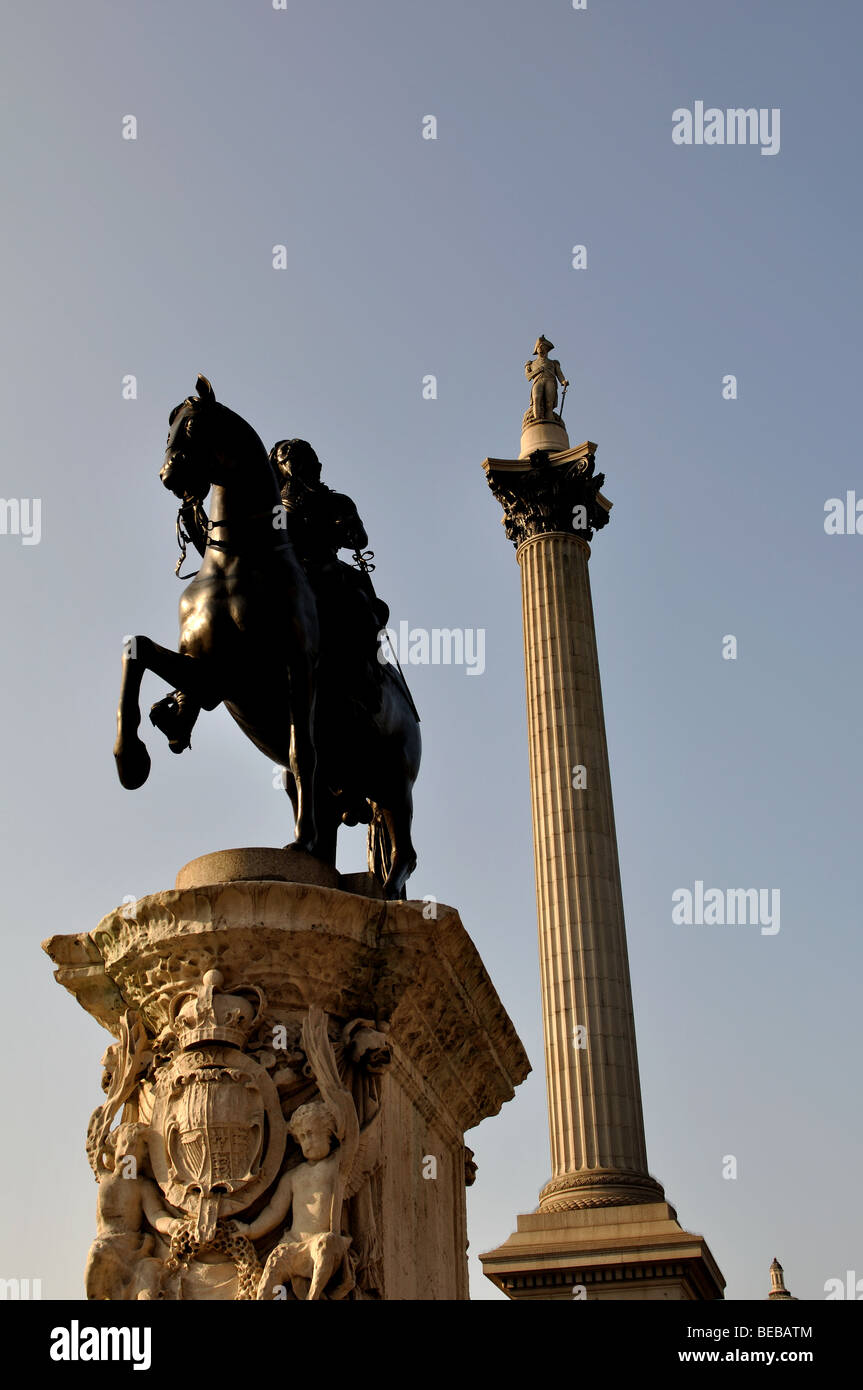 Nelson statue trafalgar square hi-res stock photography and images - Alamy