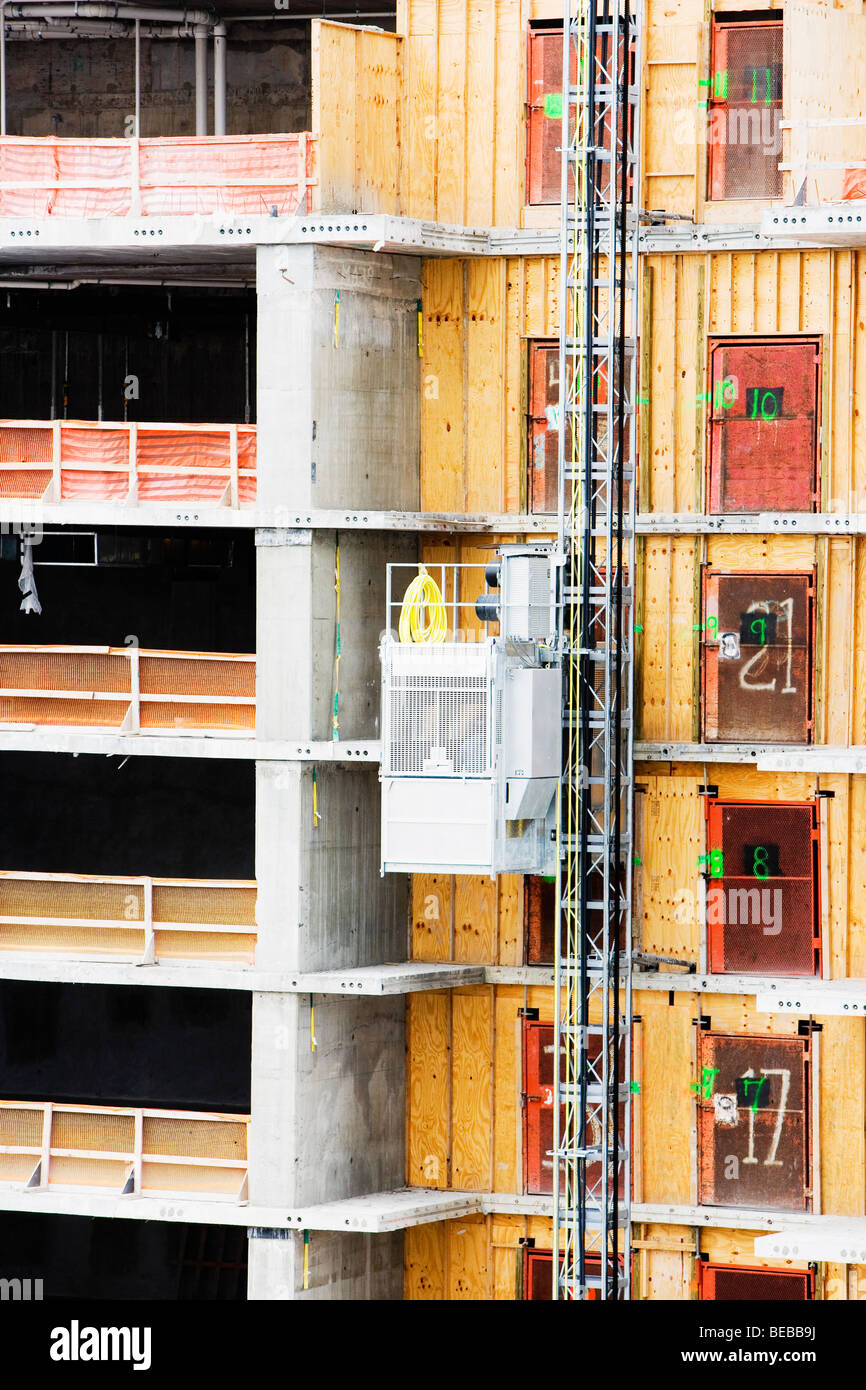 Elevator at a construction site Stock Photo - Alamy