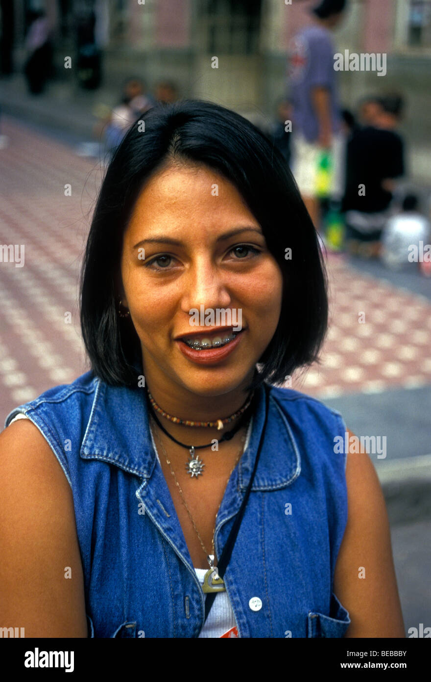 1, one, Peruvian teen, teen girl, teenage girl, teenager, tourist, eye ...