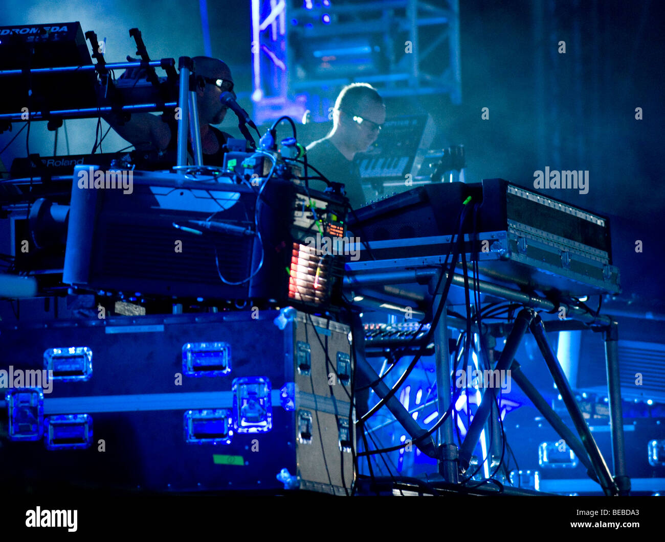 Orbital duo hi-res stock photography and images - Alamy