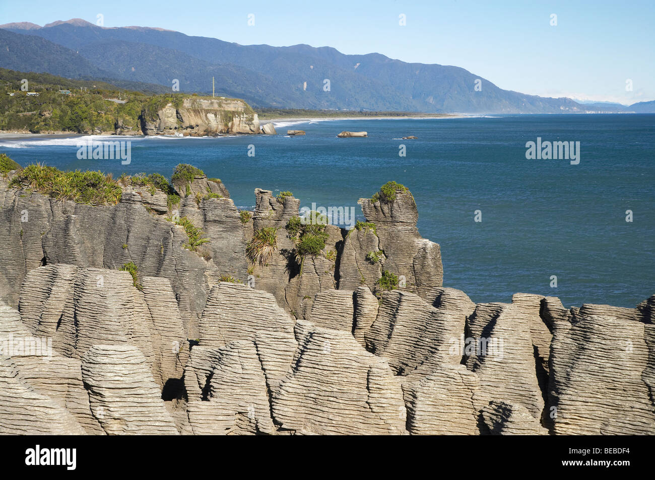 Punakaiki geology geological rock hi-res stock photography and images ...
