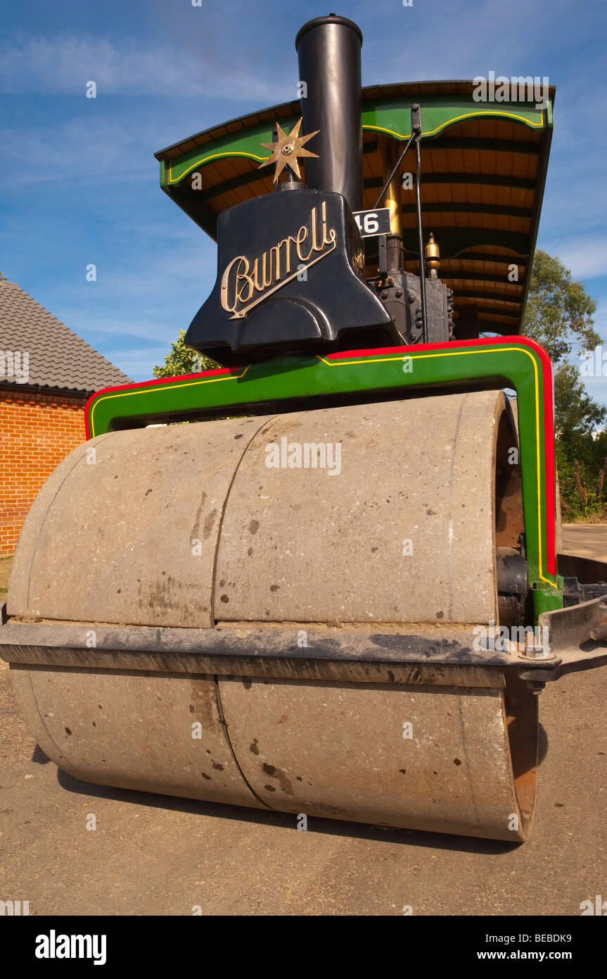 Steam rollers hi-res stock photography and images - Alamy