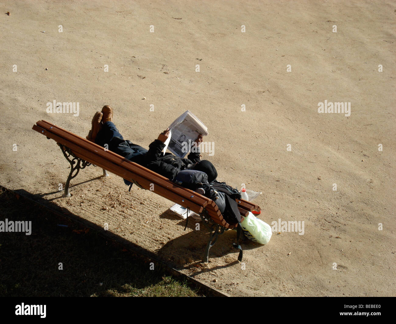 Homeless newspaper hi-res stock photography and images - Alamy