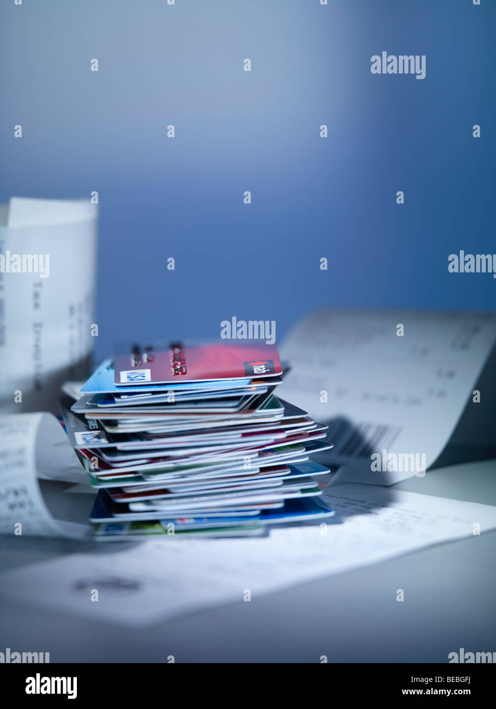 Credit cards hi-res stock photography and images - Alamy