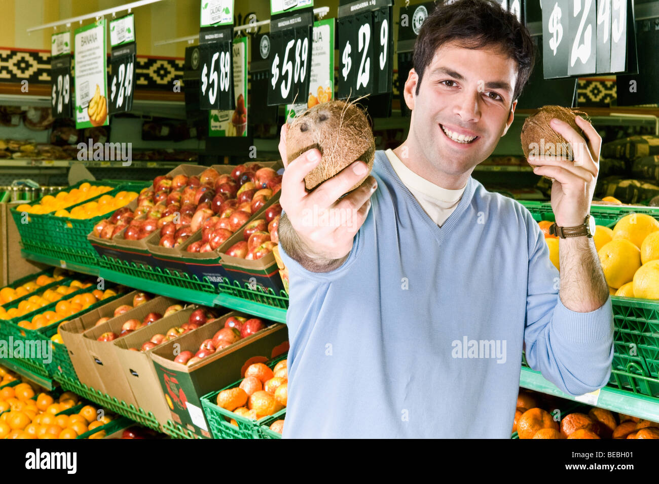 Sales representative clothing store hi-res stock photography and images ...