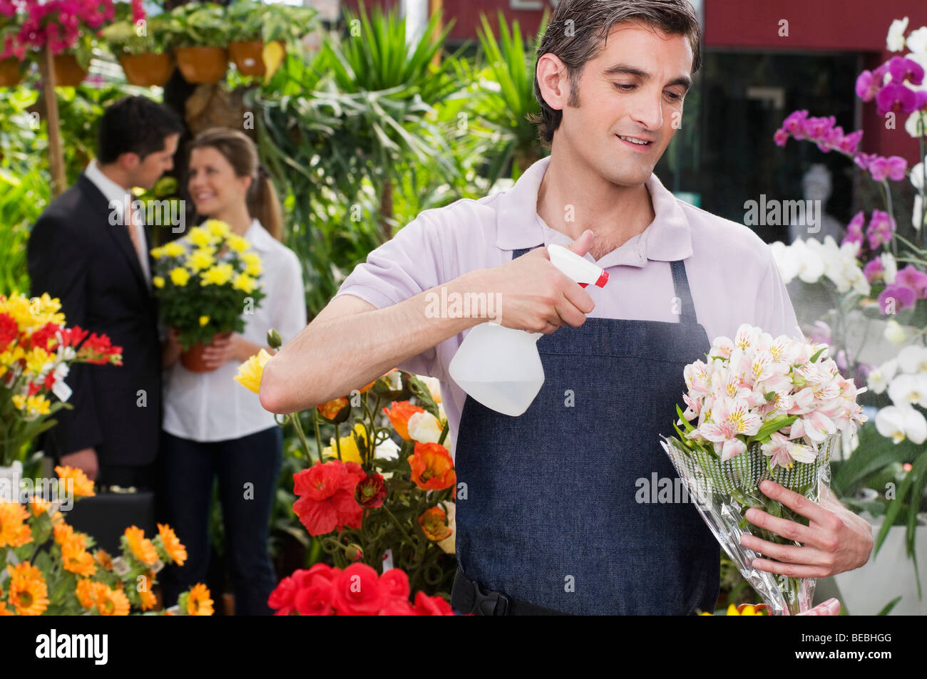 Florist work choosing flowers bouquet hi-res stock photography and ...