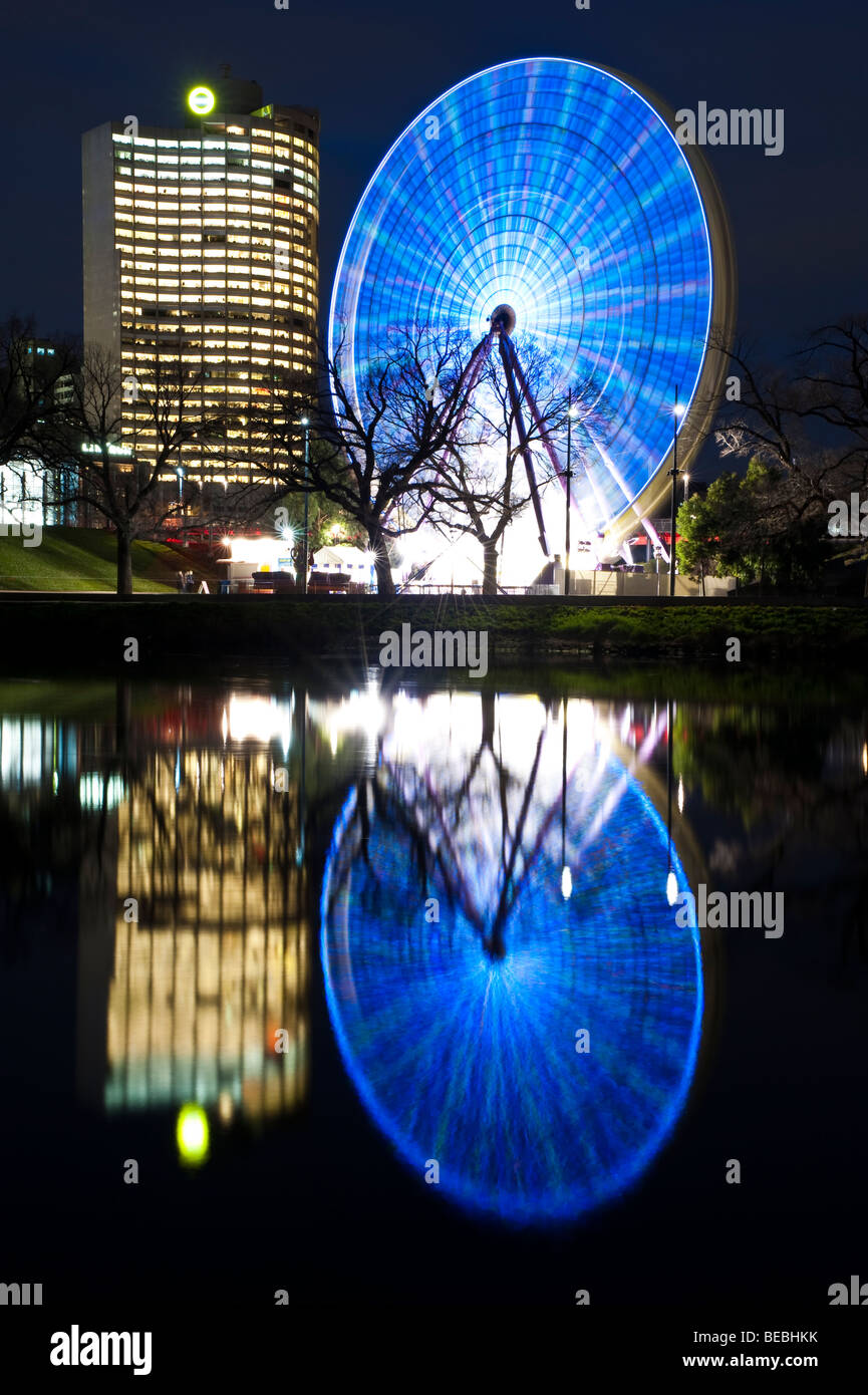 Melbourne City Skywheel at night Stock Photo - Alamy
