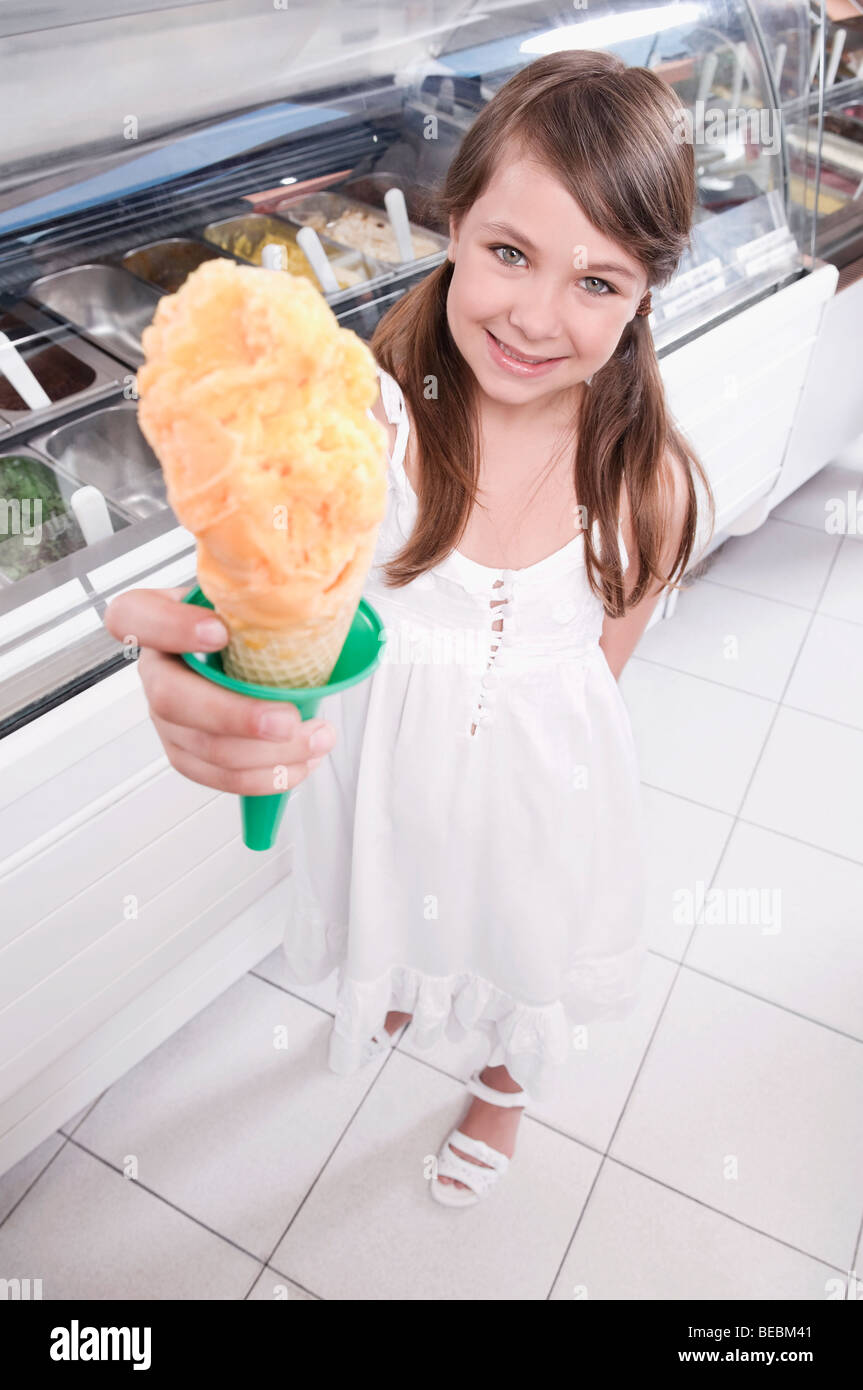 Tween eating ice cream hi-res stock photography and images - Alamy