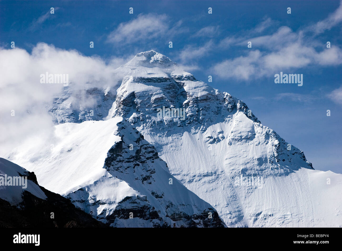 Qomolangma Peak Stock Photos & Qomolangma Peak Stock Images - Alamy