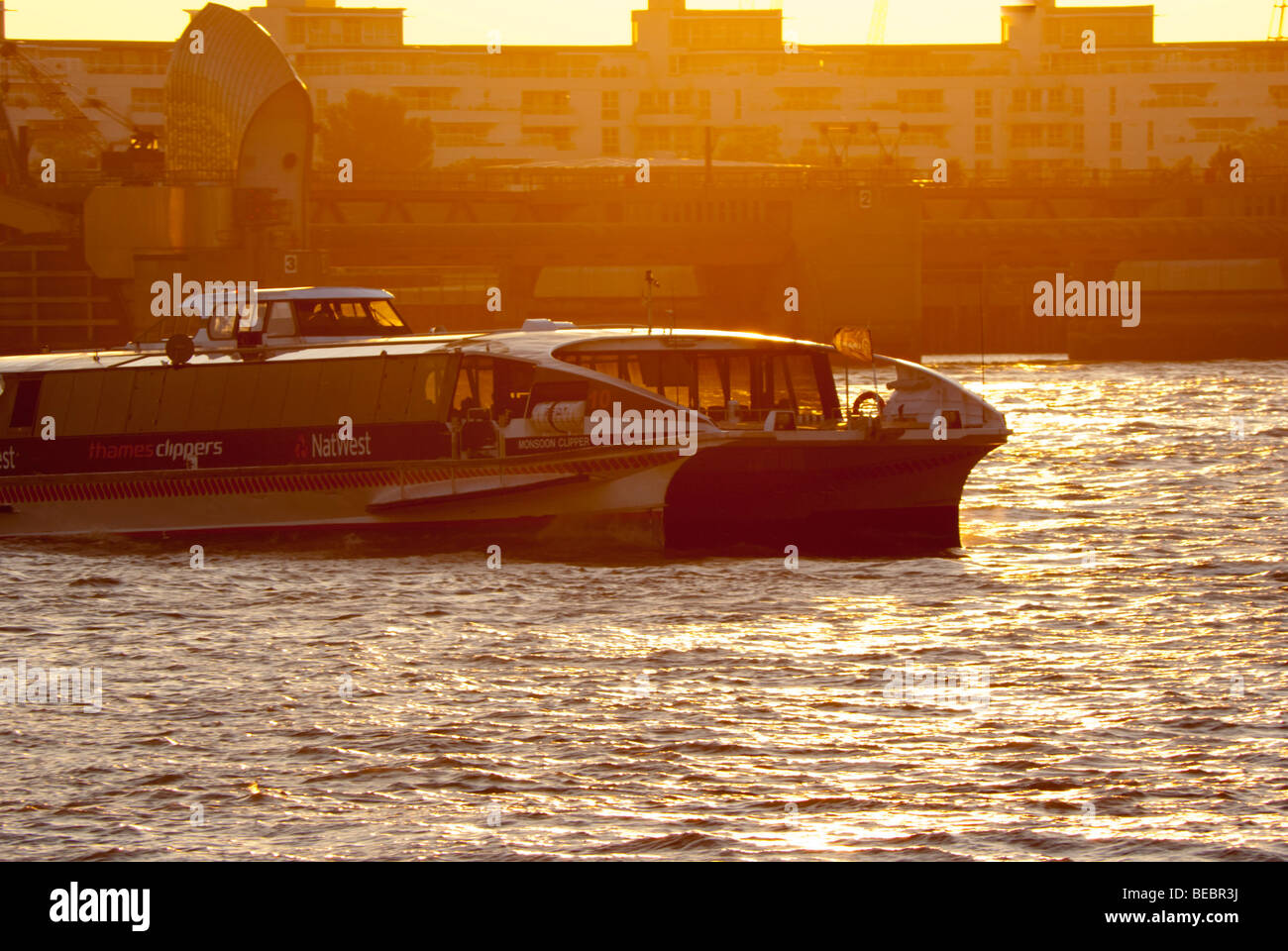 Thames clipper hi-res stock photography and images - Alamy