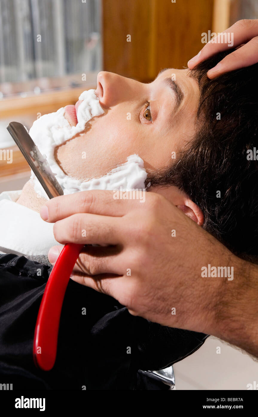 Shaved eyebrows hi-res stock photography and images - Alamy