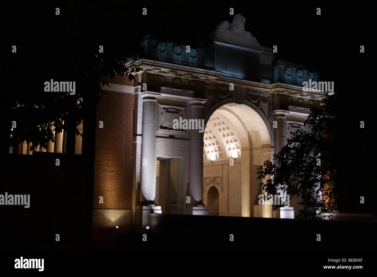 War memorial ypres belgium night hi-res stock photography and images ...