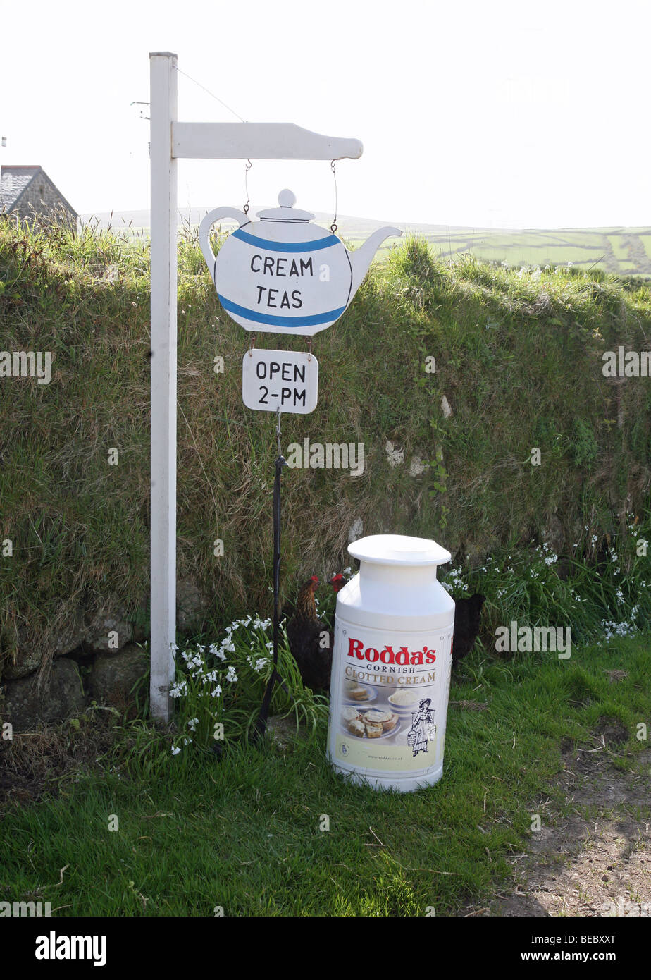 Cornish cream hi-res stock photography and images - Alamy