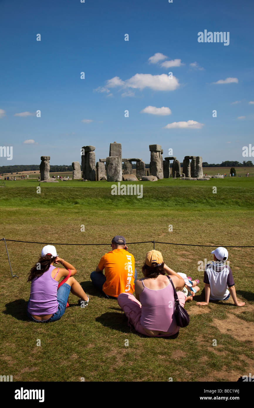 Visitors at Stonehenge Wiltshire England UK Stock Photo - Alamy