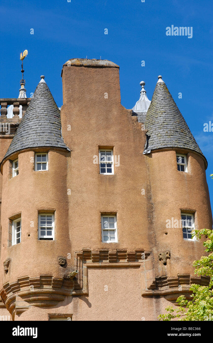 Scotland craigievar castle hi-res stock photography and images - Alamy