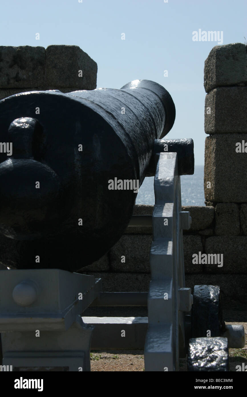 32 pound sea service gun on the garrison st marys isles of scilly Stock ...