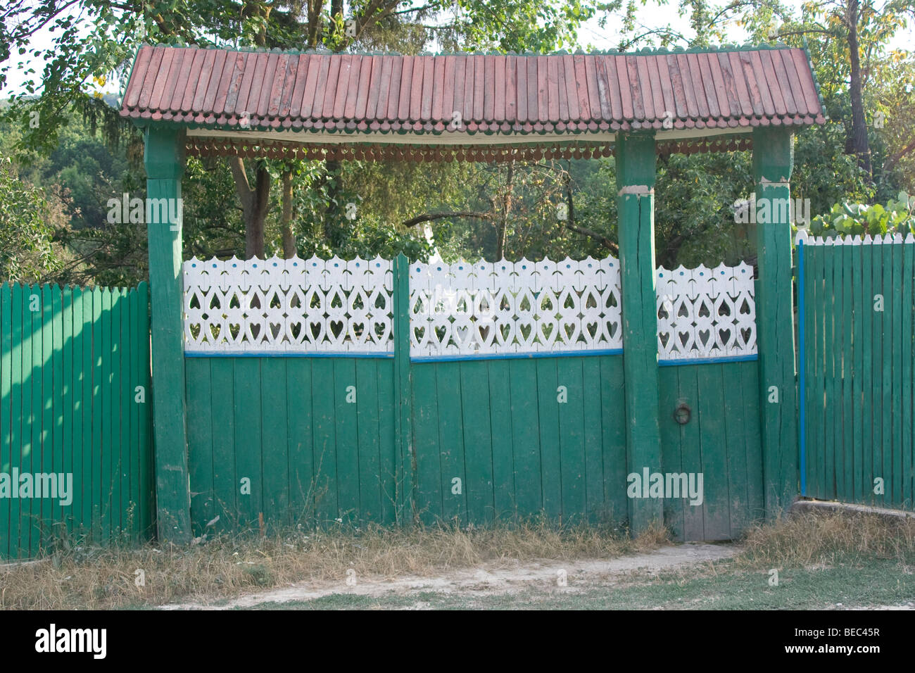 Gate village hi-res stock photography and images - Alamy