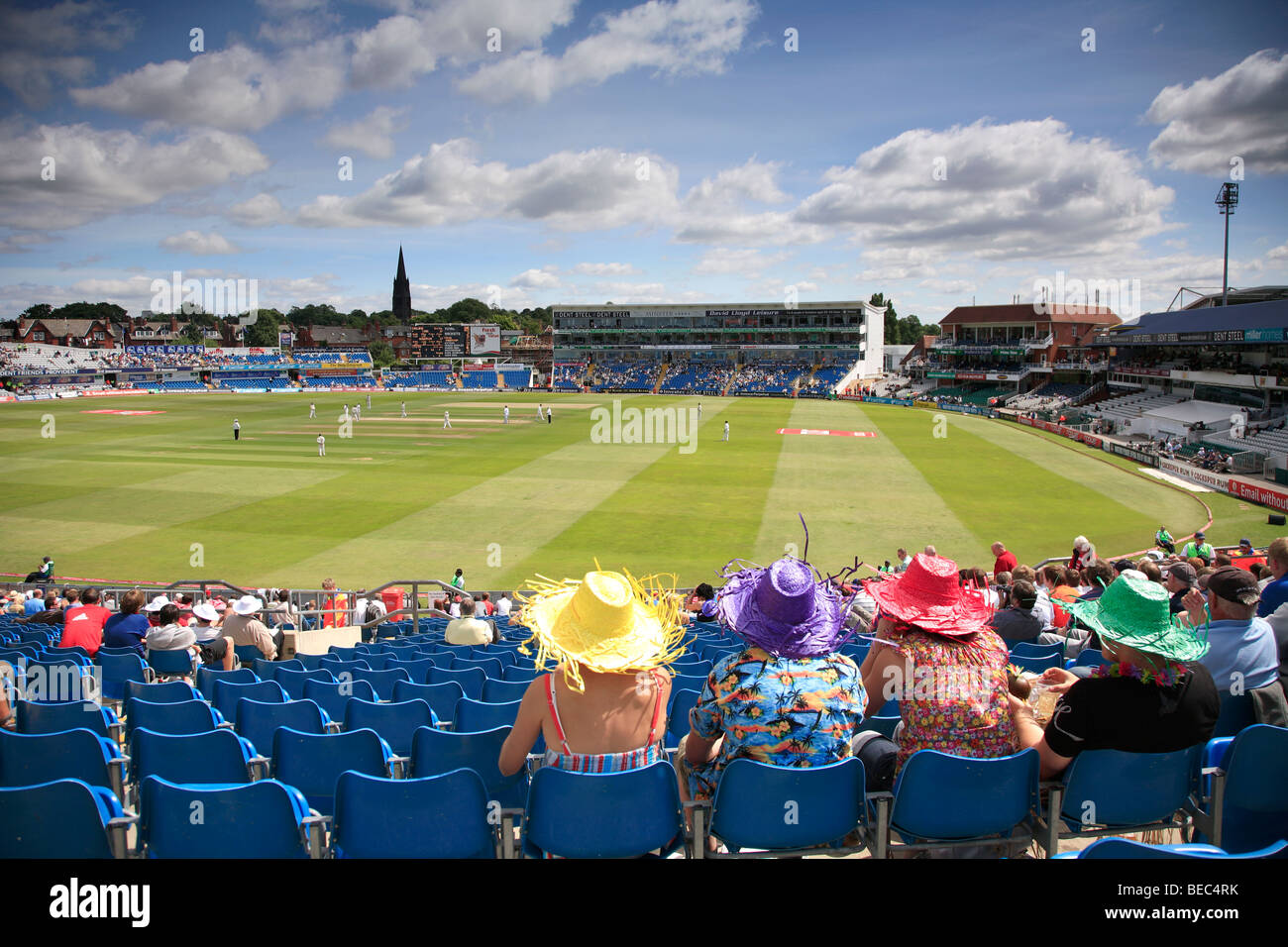 England cricket fancy dress hi-res stock photography and images - Alamy