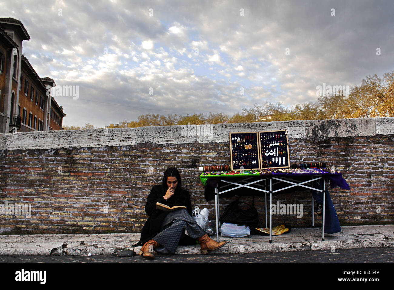 Gypsy girl hi-res stock photography and images - Alamy