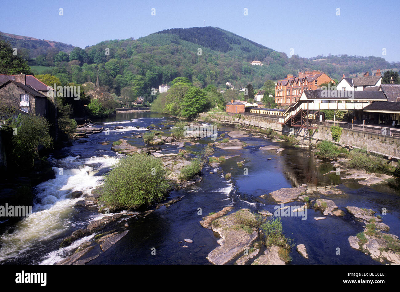 Llangollen, Clwyd, Wales, view from Bridge, River Dee, Town, Railway ...
