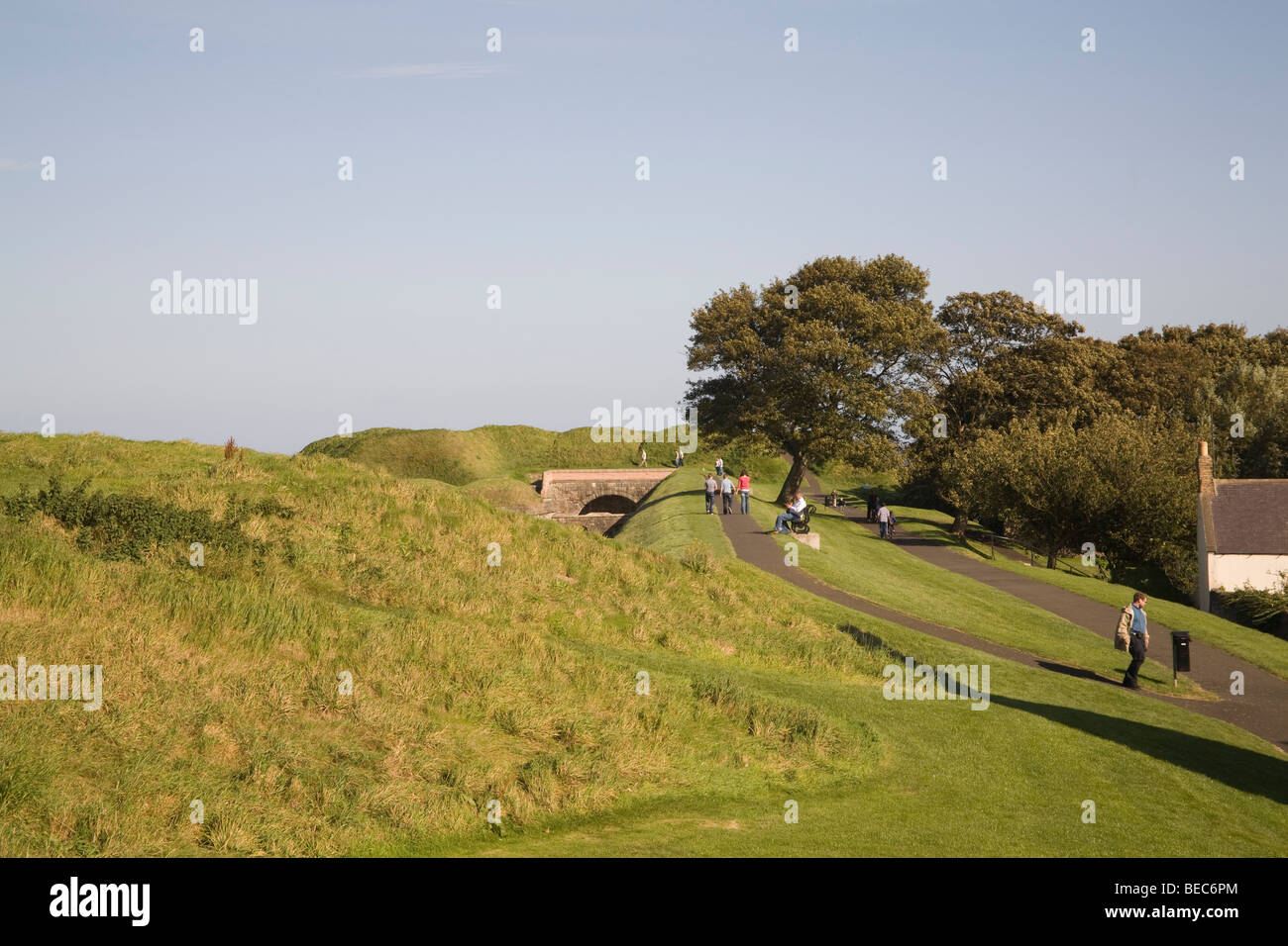 Berwick walls walk hi-res stock photography and images - Alamy