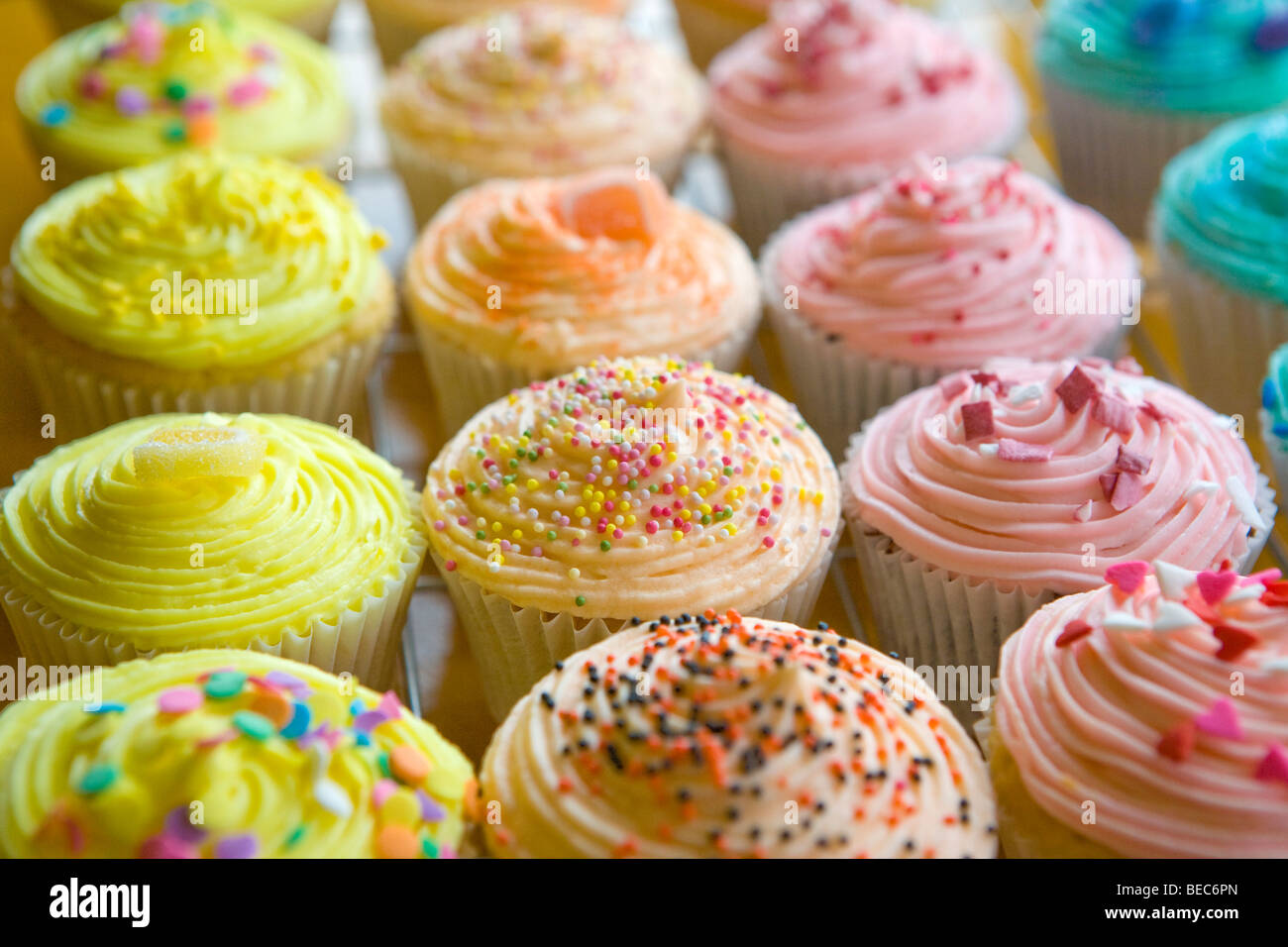 Cup cakes hi-res stock photography and images - Alamy