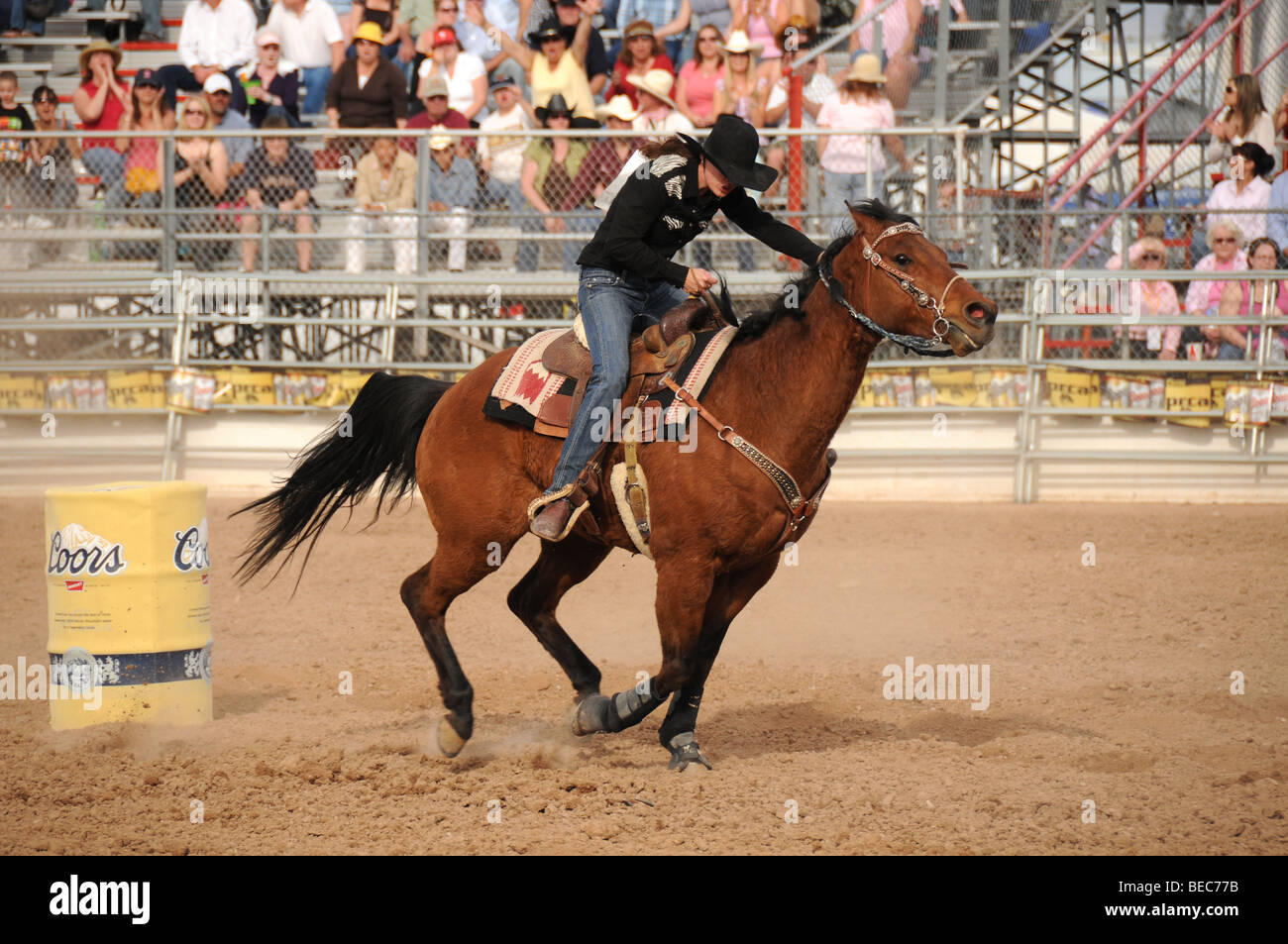 Cowgirls hi-res stock photography and images - Alamy