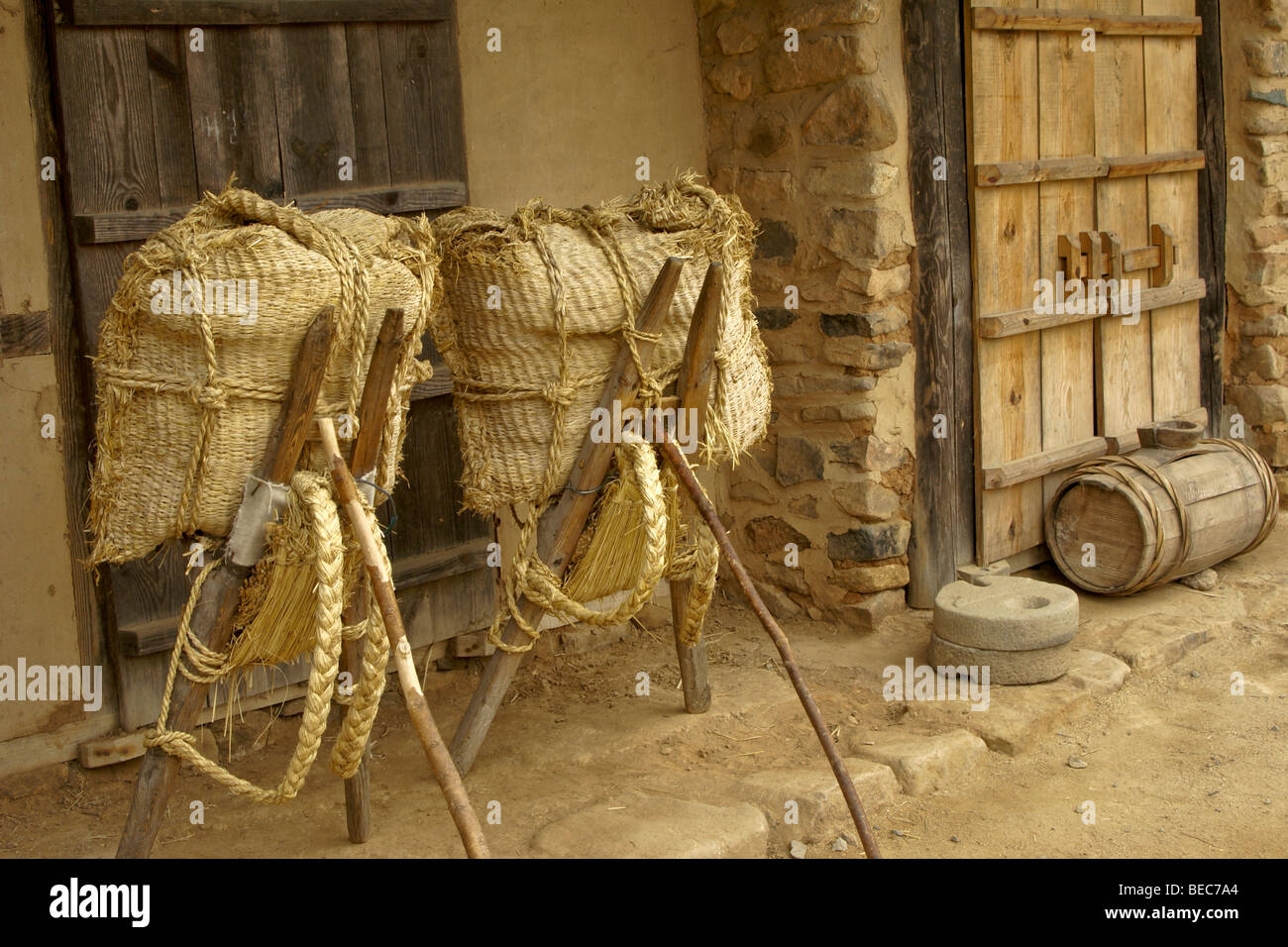 Back carrier hi-res stock photography and images - Alamy