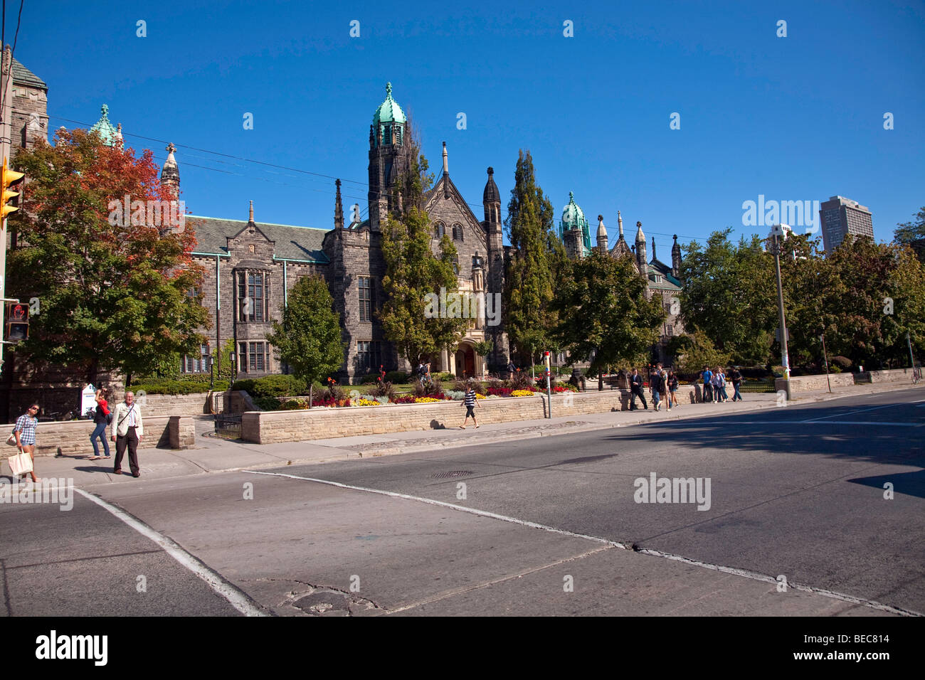Trinity college university toronto canada north ontario toronto hi-res ...