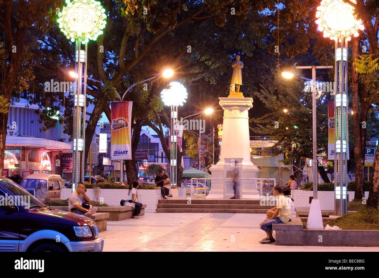 Plaza Divisoria Cagayan CDO Plaza Divisoria ( Golden Friendship Park )