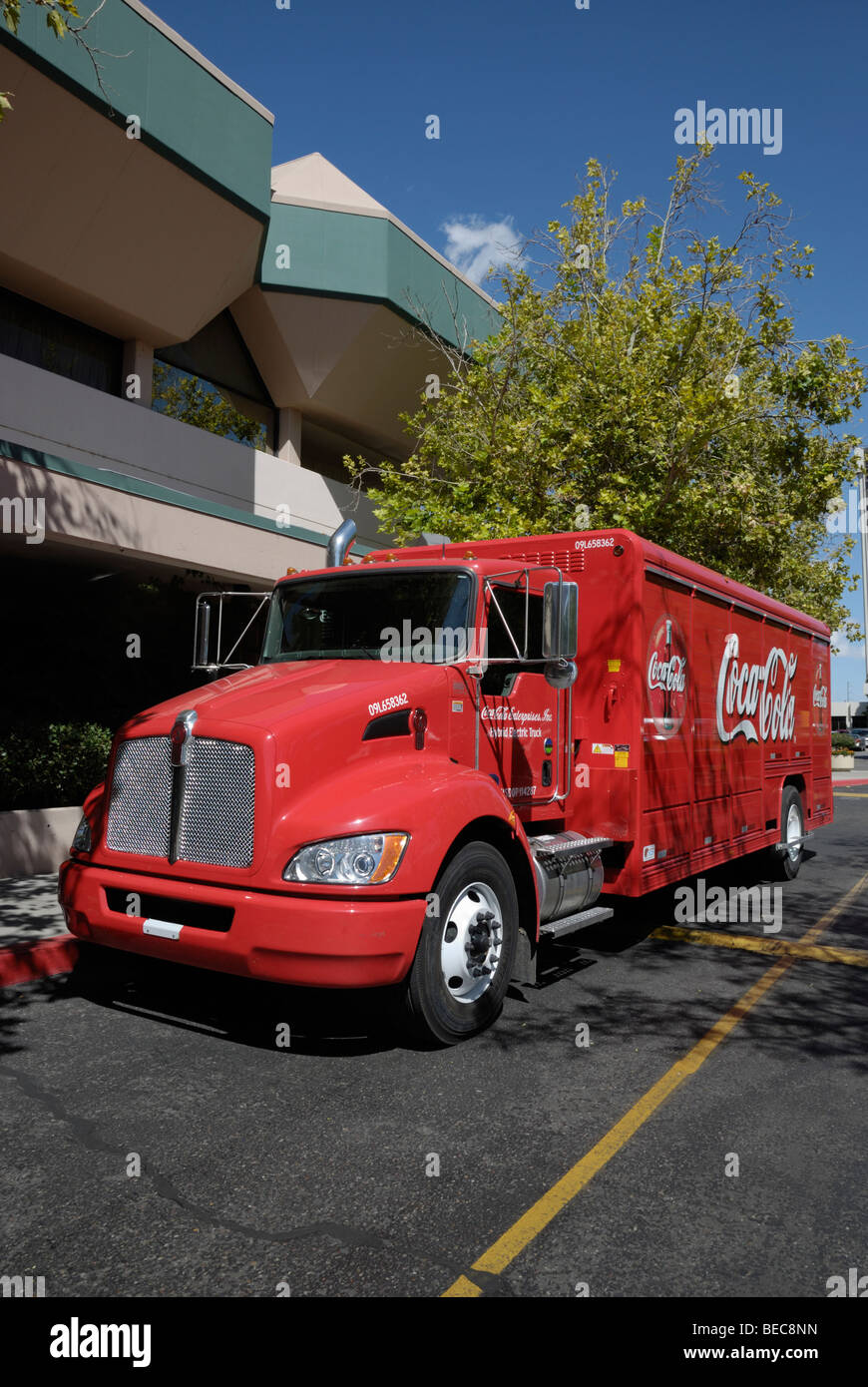 Coca cola delivery truck hi-res stock photography and images - Alamy