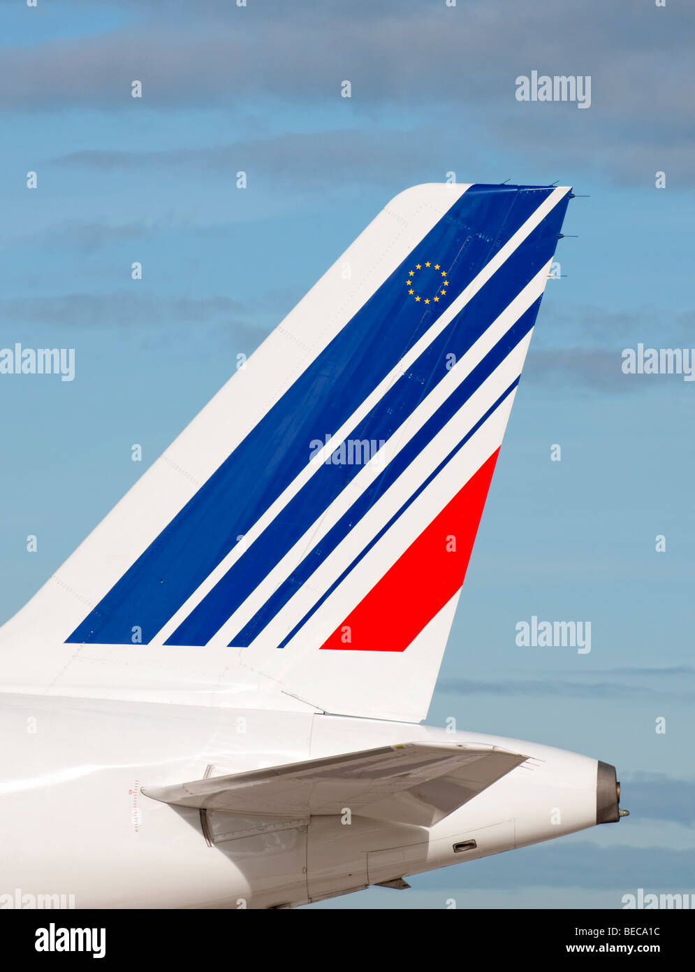 United airline tail hi-res stock photography and images - Alamy