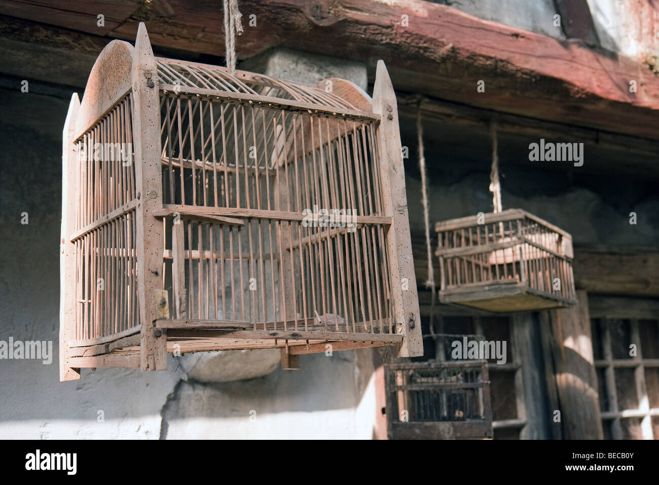 Antique birdcage hi-res stock photography and images - Alamy