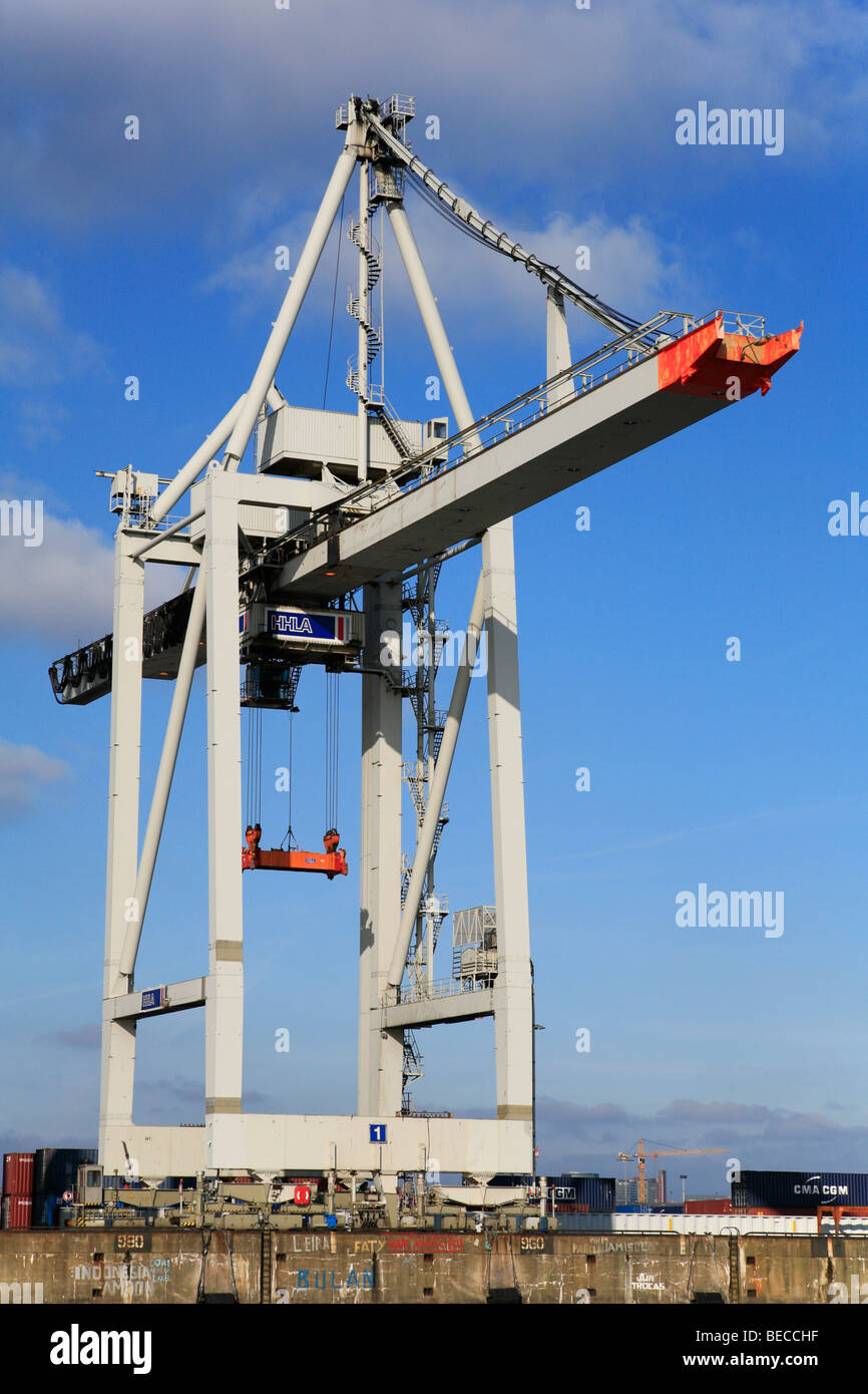Container bridge, container crane, container terminal Burchhardkai ...