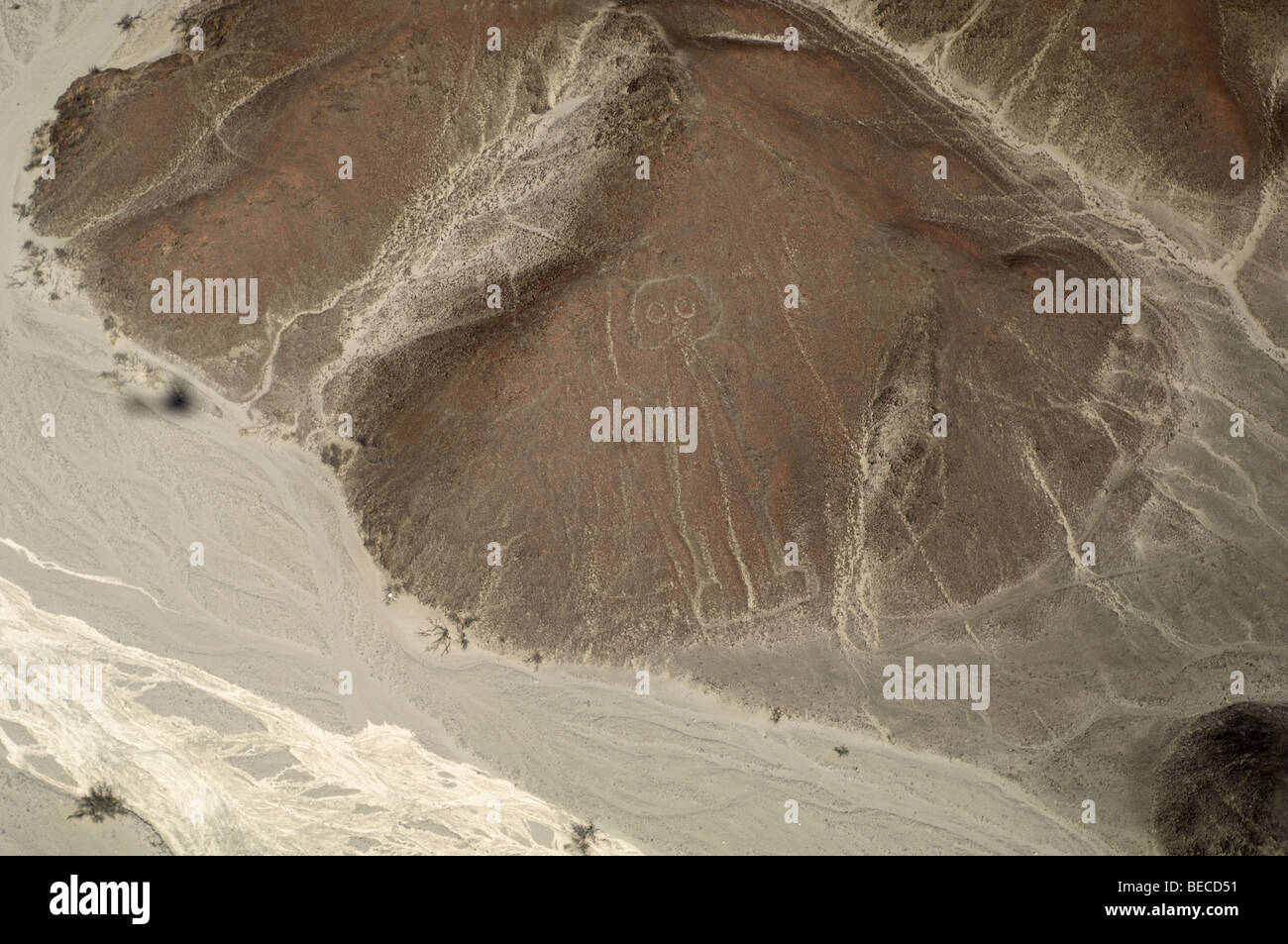 Astronaut nazca lines hi-res stock photography and images - Alamy