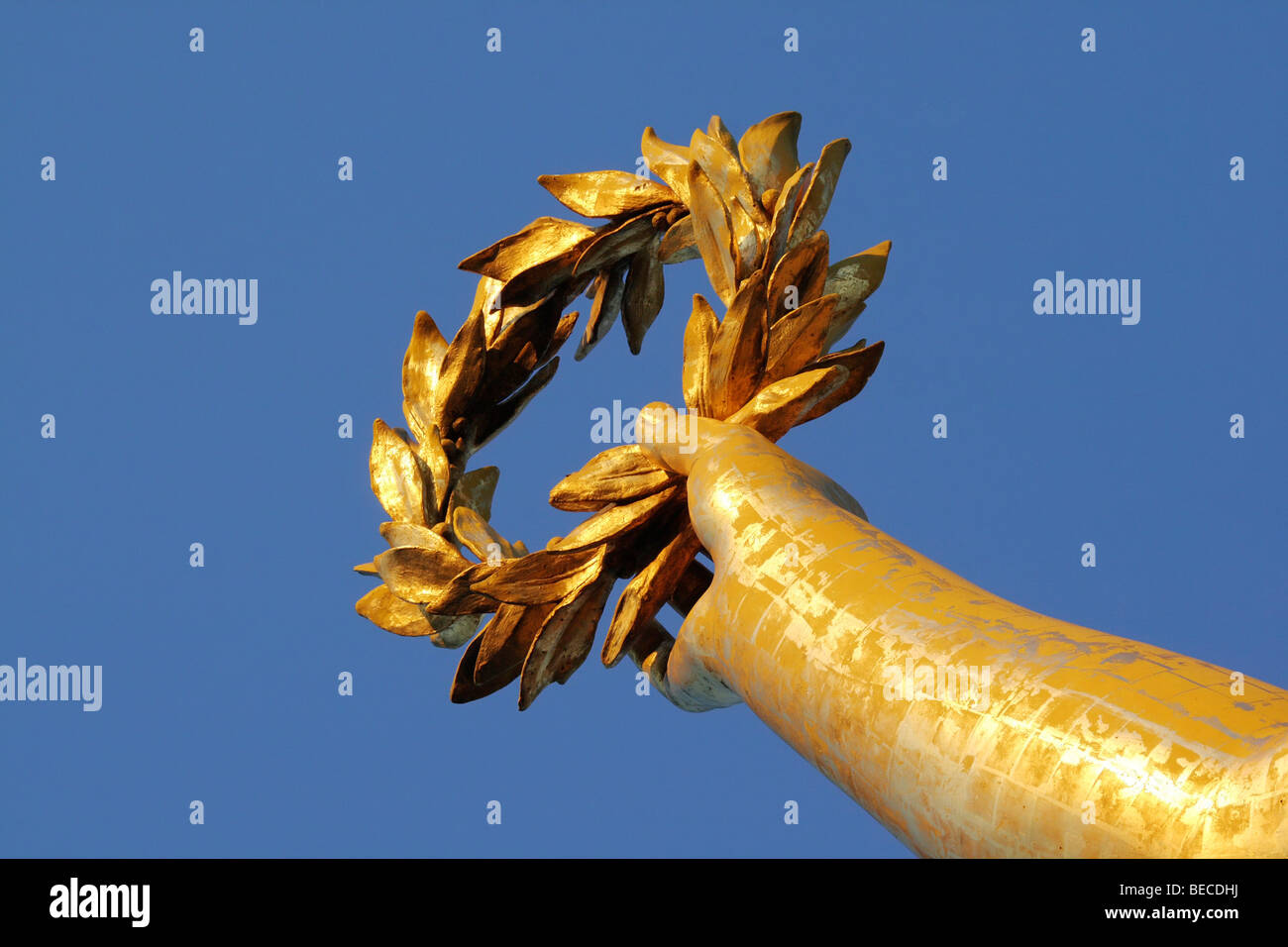 Victoria with laurel wreath hi-res stock photography and images - Alamy
