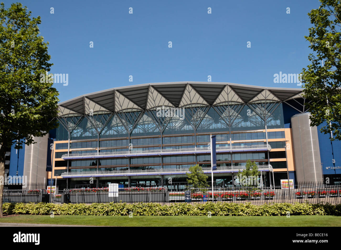 A view from outside the course towards the main Grandstand of Ascot ...