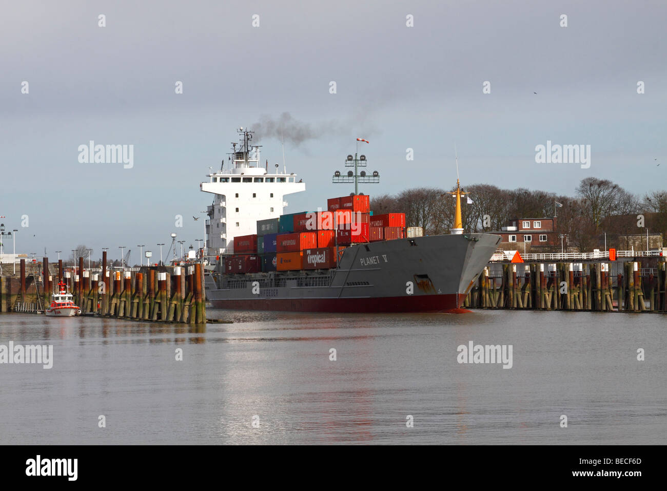 Frachtschiff am nord ostsee kanal nord ostsee kanal hi-res stock ...