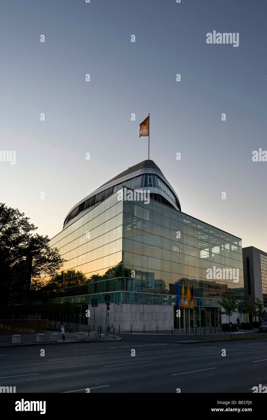 Cdu parteizentrale hi-res stock photography and images - Alamy