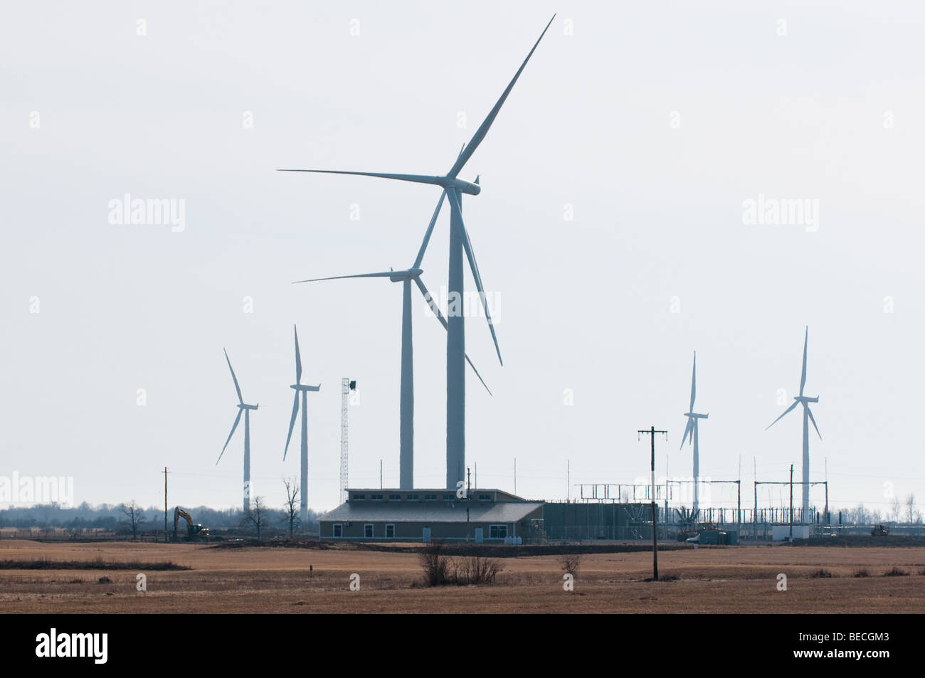 Hydro electric power station canada hi-res stock photography and images ...