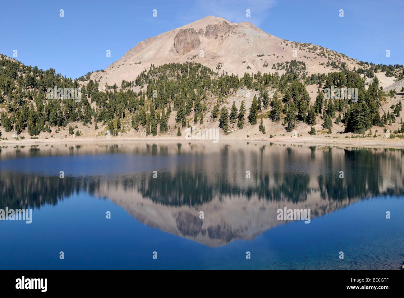 Lassen Peak reflected in Lake Helen, Lassen Volcanic National Park ...