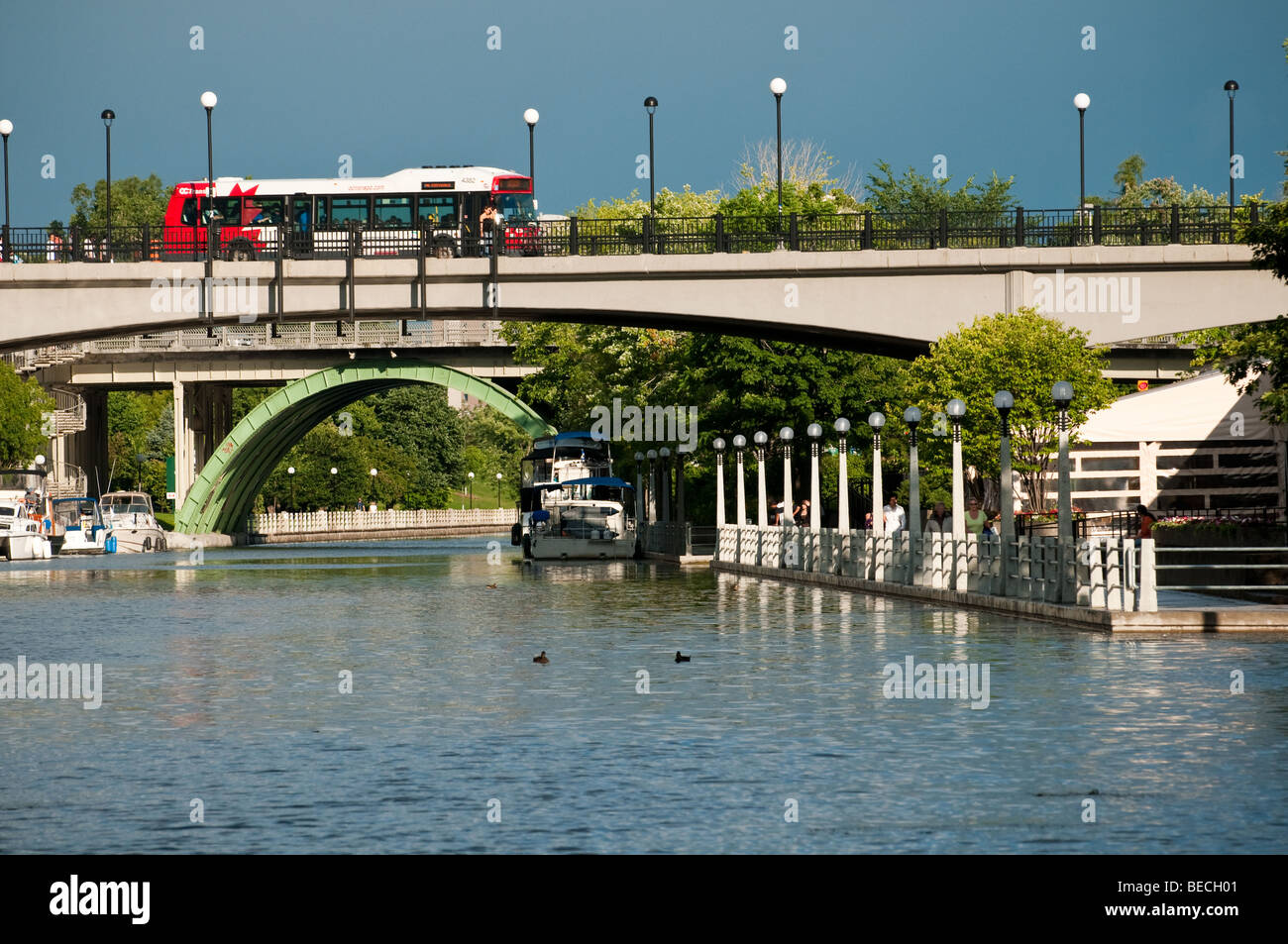 Mackenzie king bridge hi-res stock photography and images - Alamy