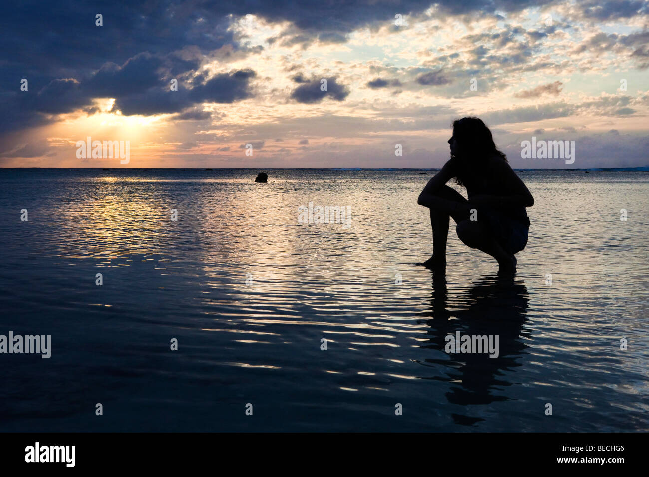 Single person silhouette hi-res stock photography and images - Alamy