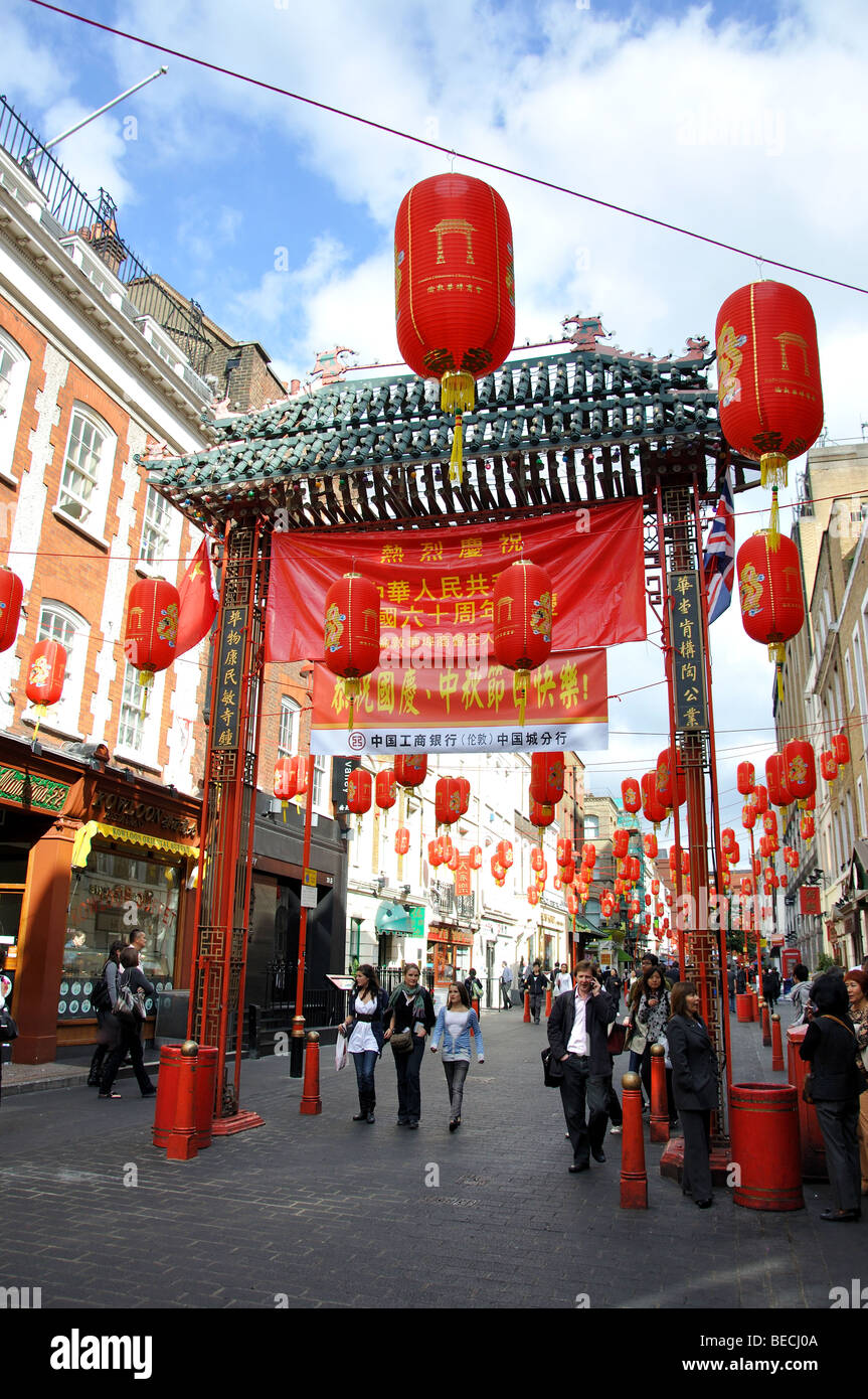 Paifang entrance Gate, Gerrard Street, Chinatown, City of Westminster, London, England, United ...